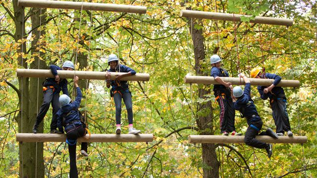 The benefits of team building for students - PGL Schools & Groups